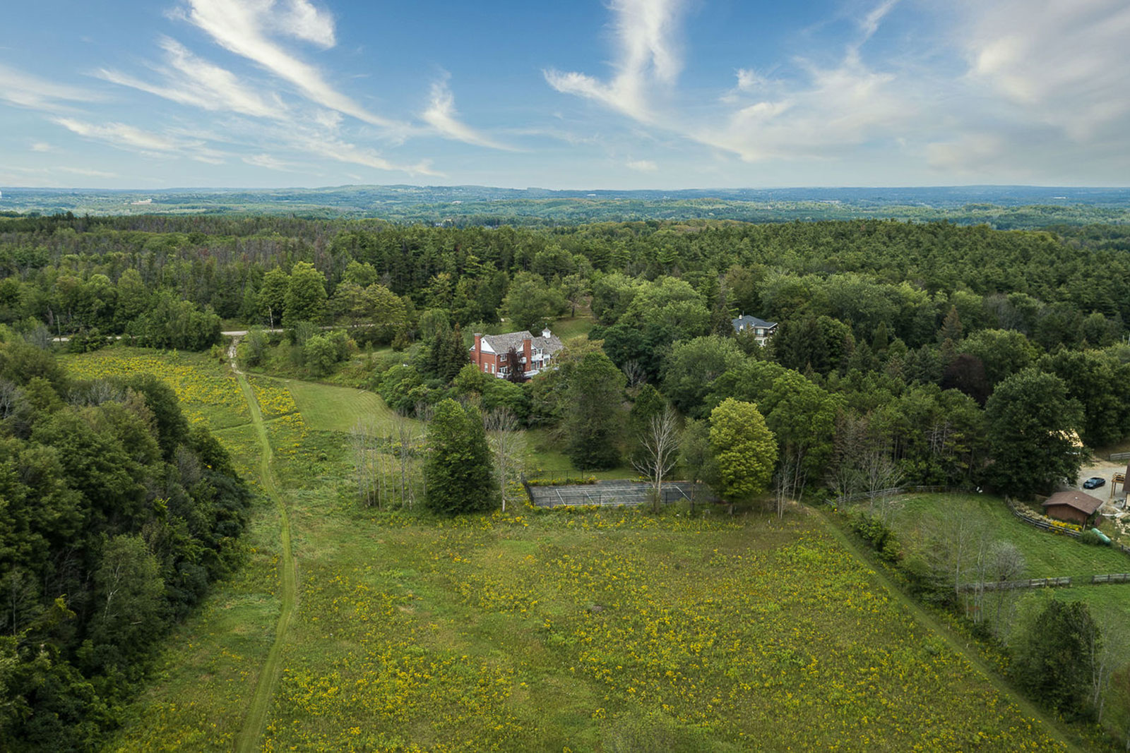 Welcome to Caledon Manor